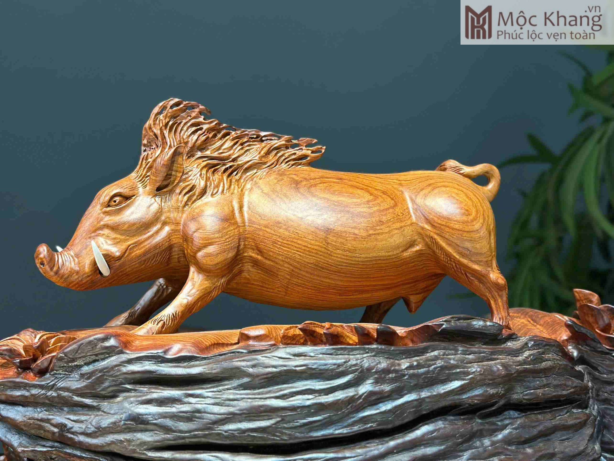 Tượng Heo Rừng Gỗ Chun Sụn Hương Ta - Mộc Khang