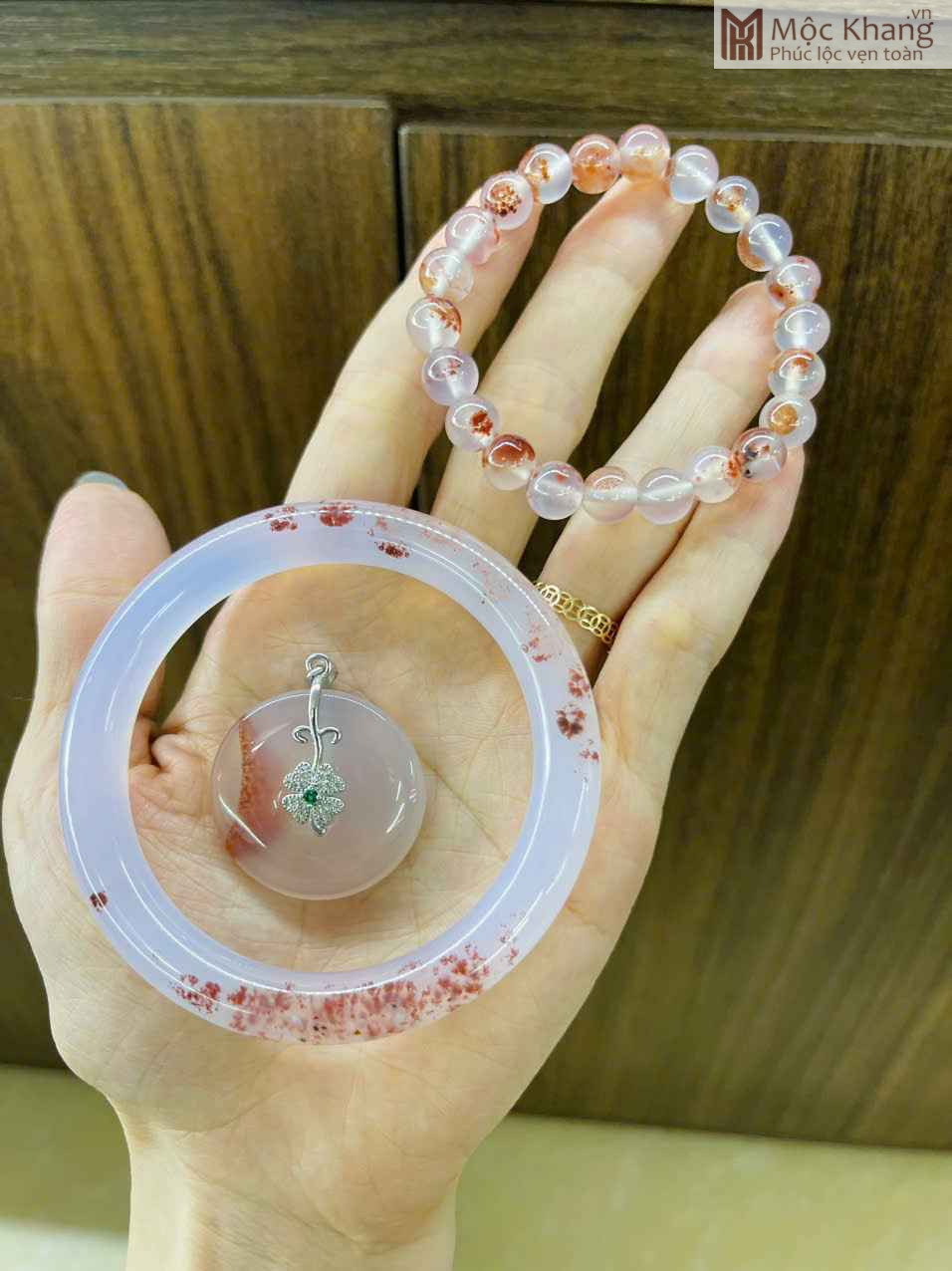 Bộ Trang Sức Ngọc Mã Não Điểm Chu Sa Ni 56.8 (mm) - Mộc Khang